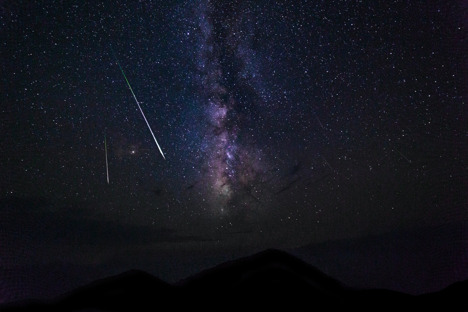 [LOOK] Orionid Meteor Shower Coming This Weekend: Here's How to Watch