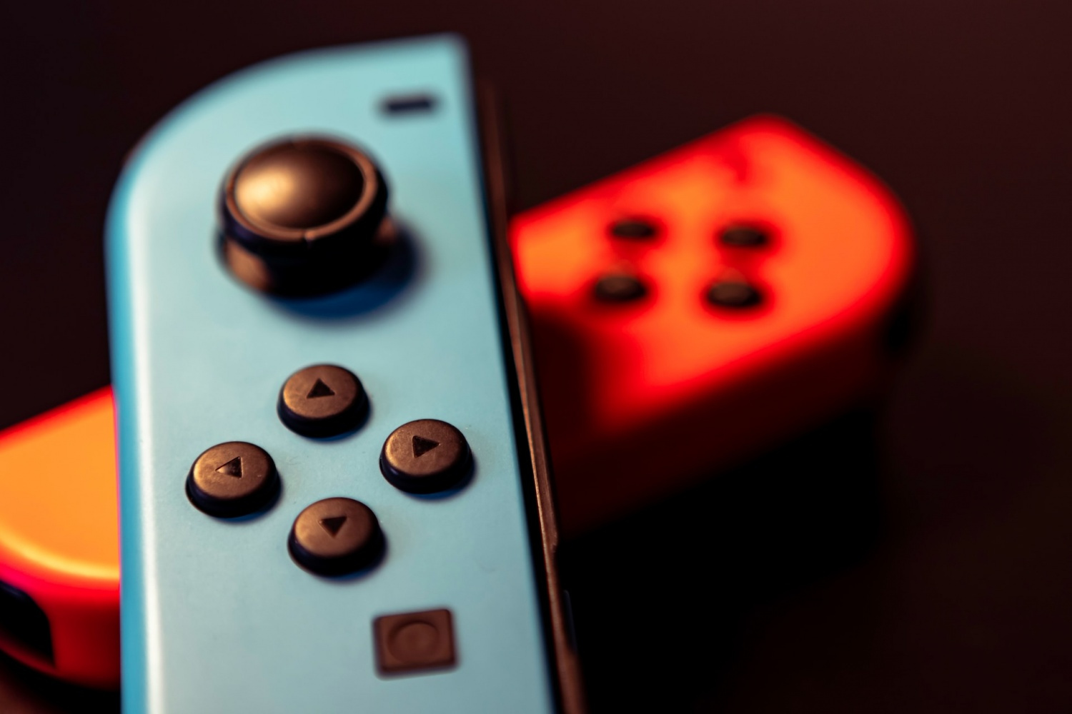 How to Properly Clean Your Nintendo Switch Joy-Cons [2023]