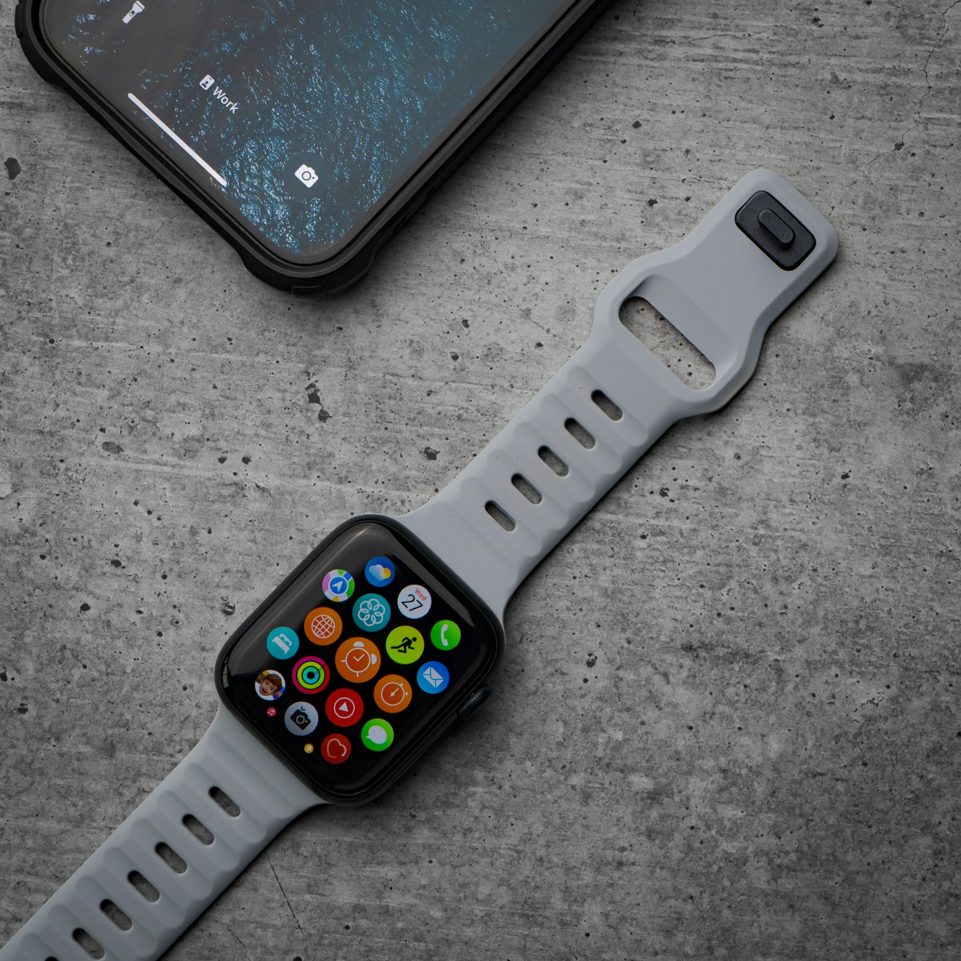 Google Unveils Wear OS 7 With AI Upgrades, Live Updates, New Widget System