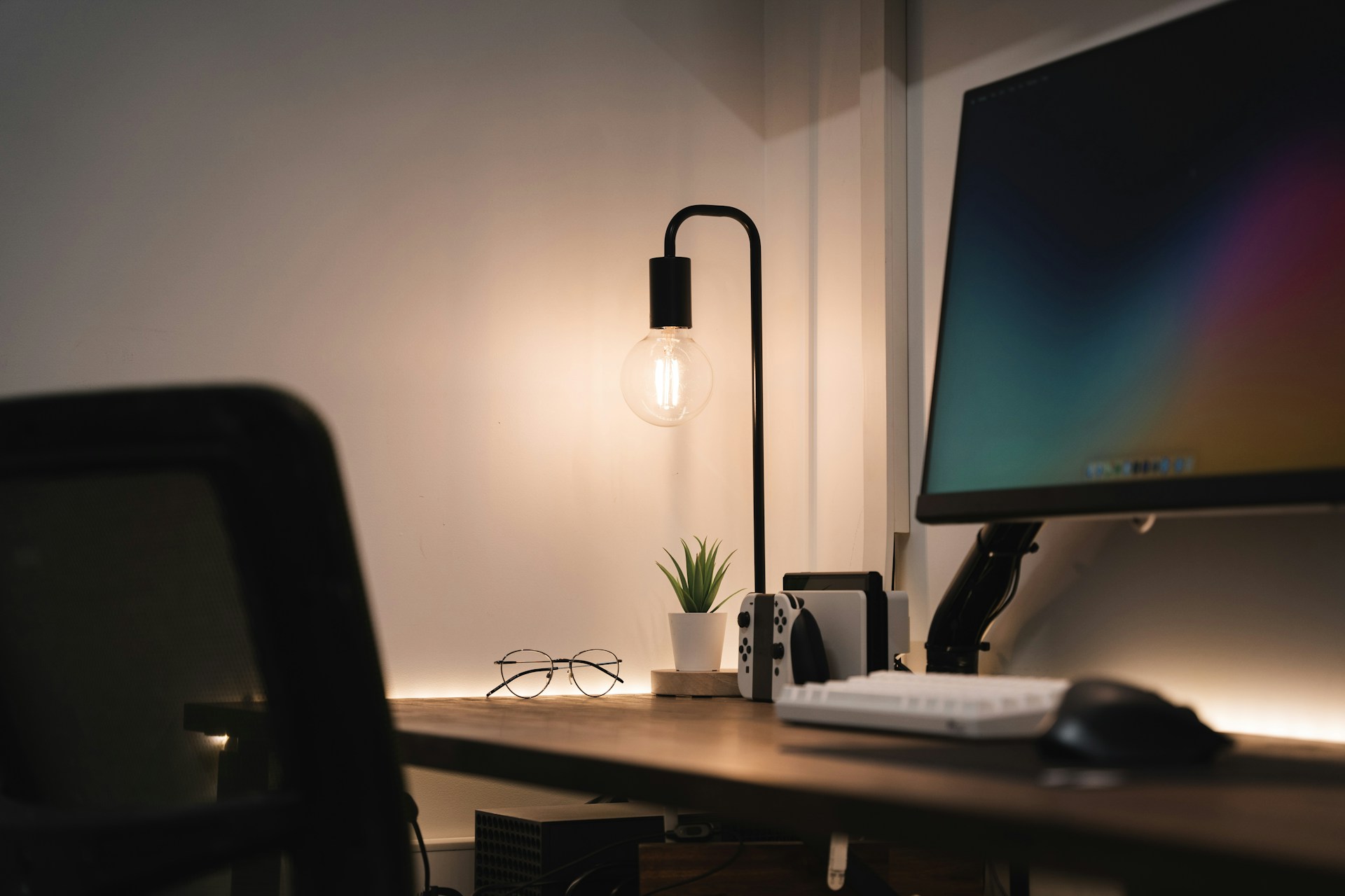 Building the Ultimate Home Setup for 2025: The Perfect Pairing of the ...
