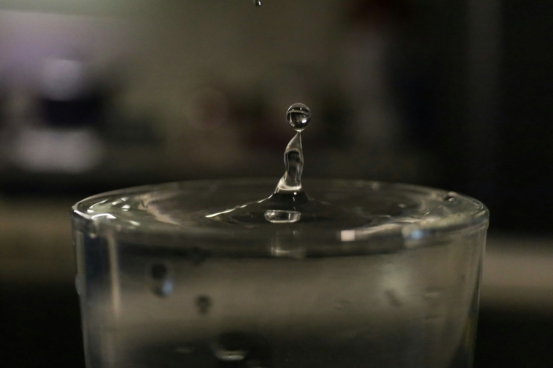 How Much Water and Energy Does ChatGPT Use? Sam Altman Breaks Down the ...