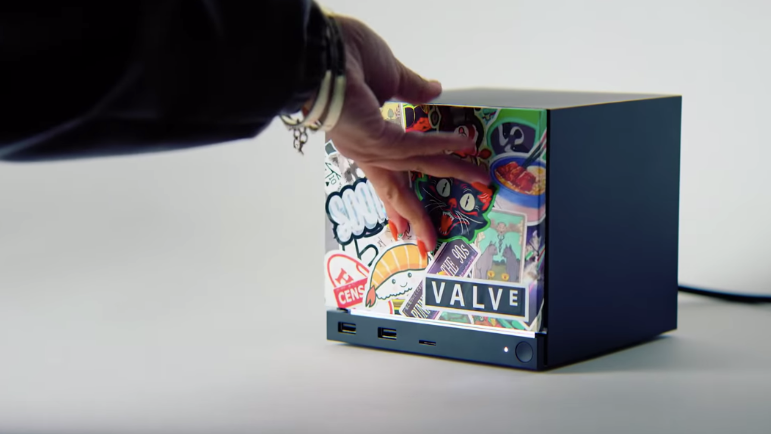 Steam Machine Rises Again: Valve's TV‑Box Gaming PC Ready to Take On ...