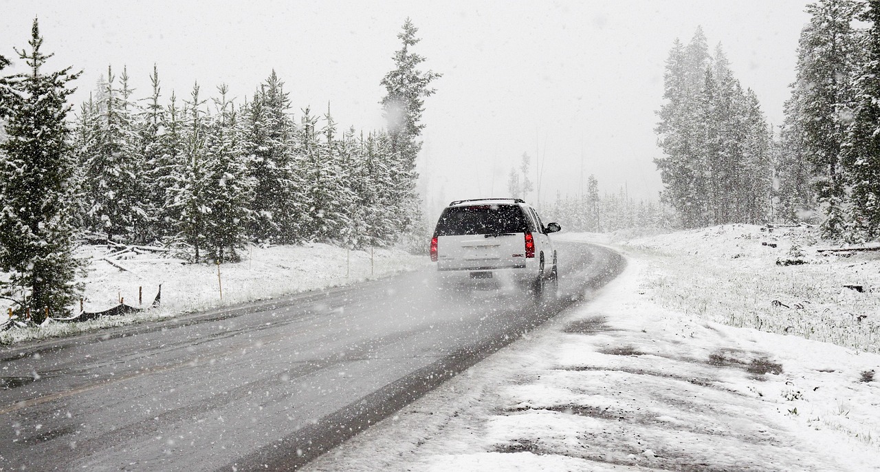 Reasons GPS, Maps & Delivery Apps Fail in Snowstorms & How To Fix Them