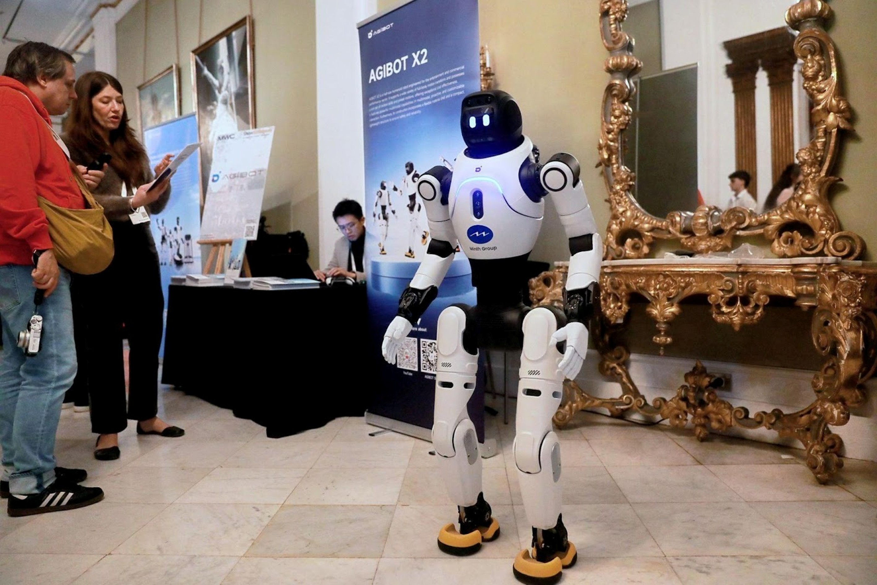 When Robots Dance and Work: AGIBOT's X2 in Action at Showstoppers MWC 2026