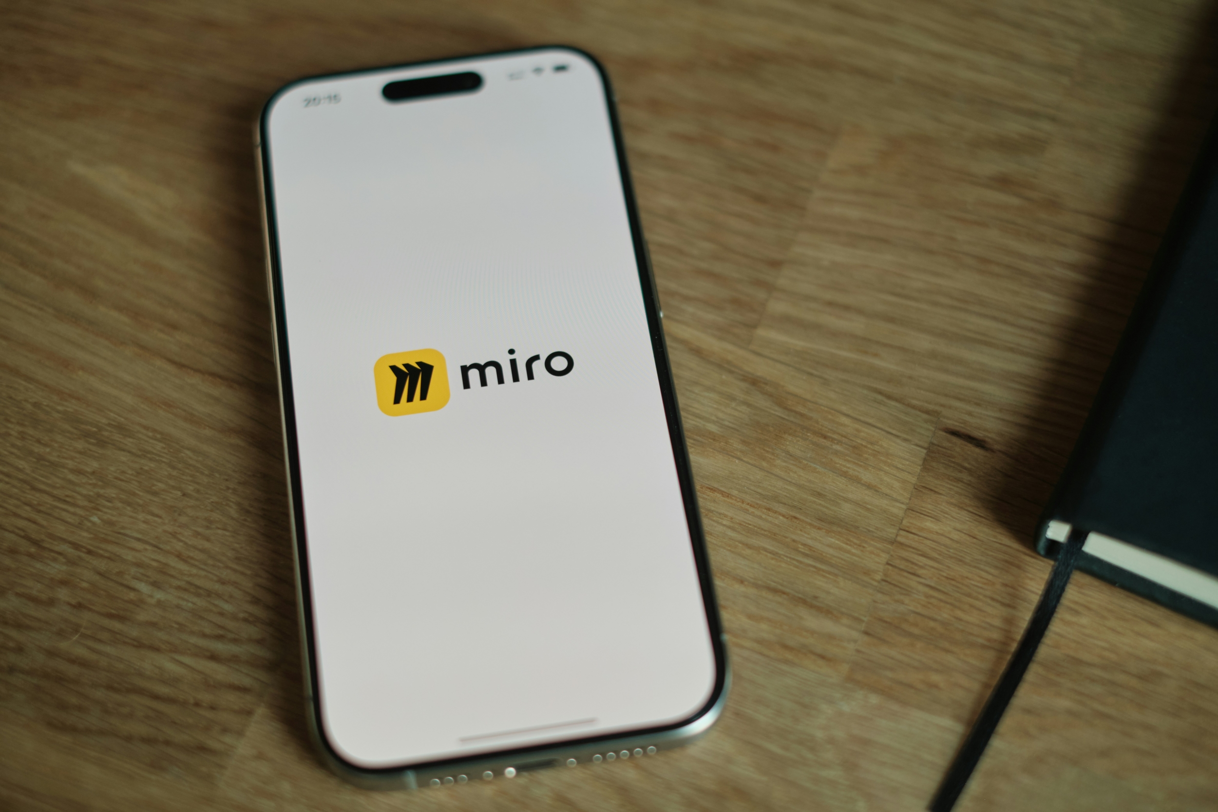 Miro Whiteboard Guide: Infinite Canvas, Sticky Notes Voting & Team ...