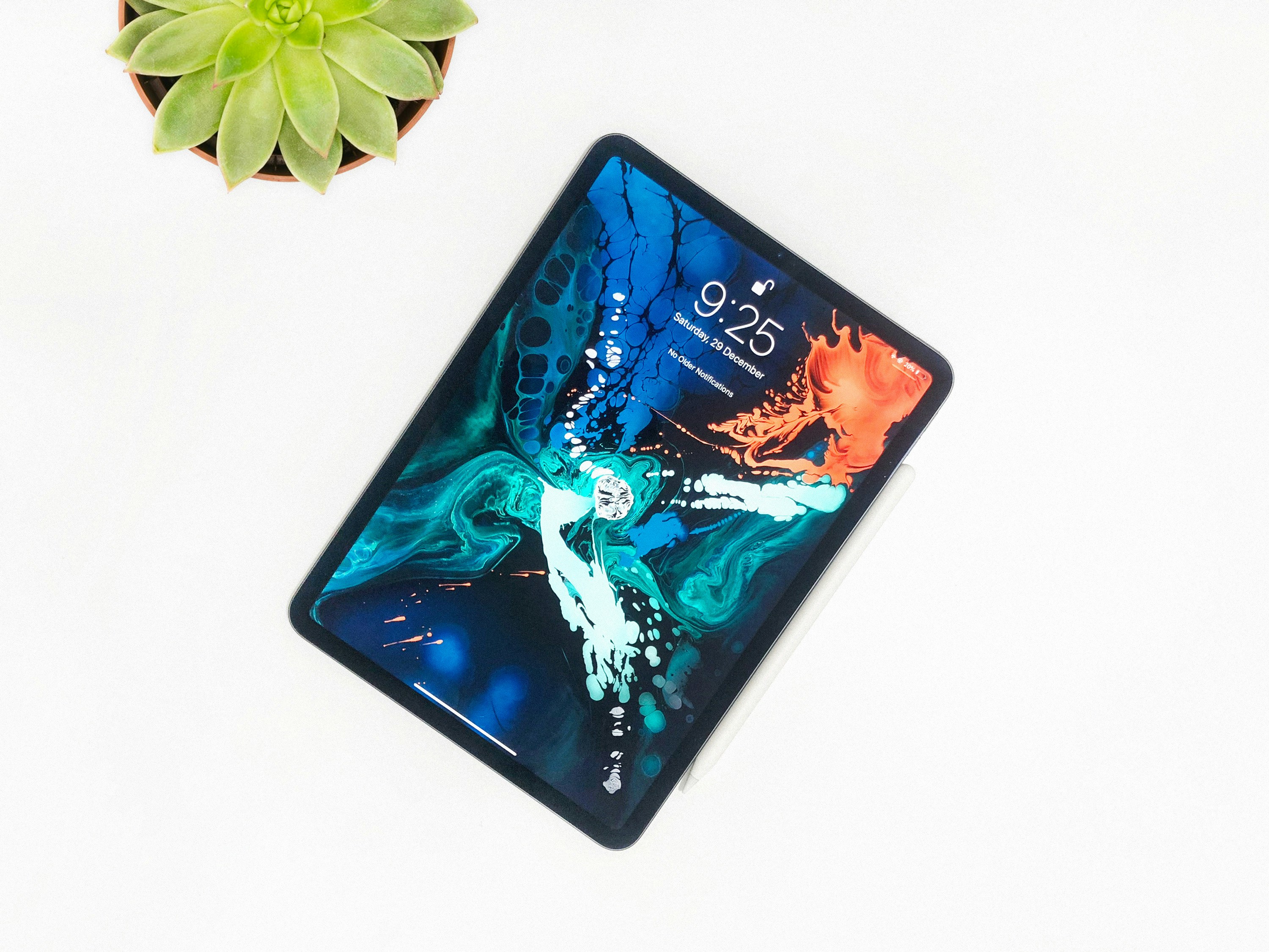 iPad Pro M4: OLED Display, Magic Keyboard & Next-Level Productivity Power