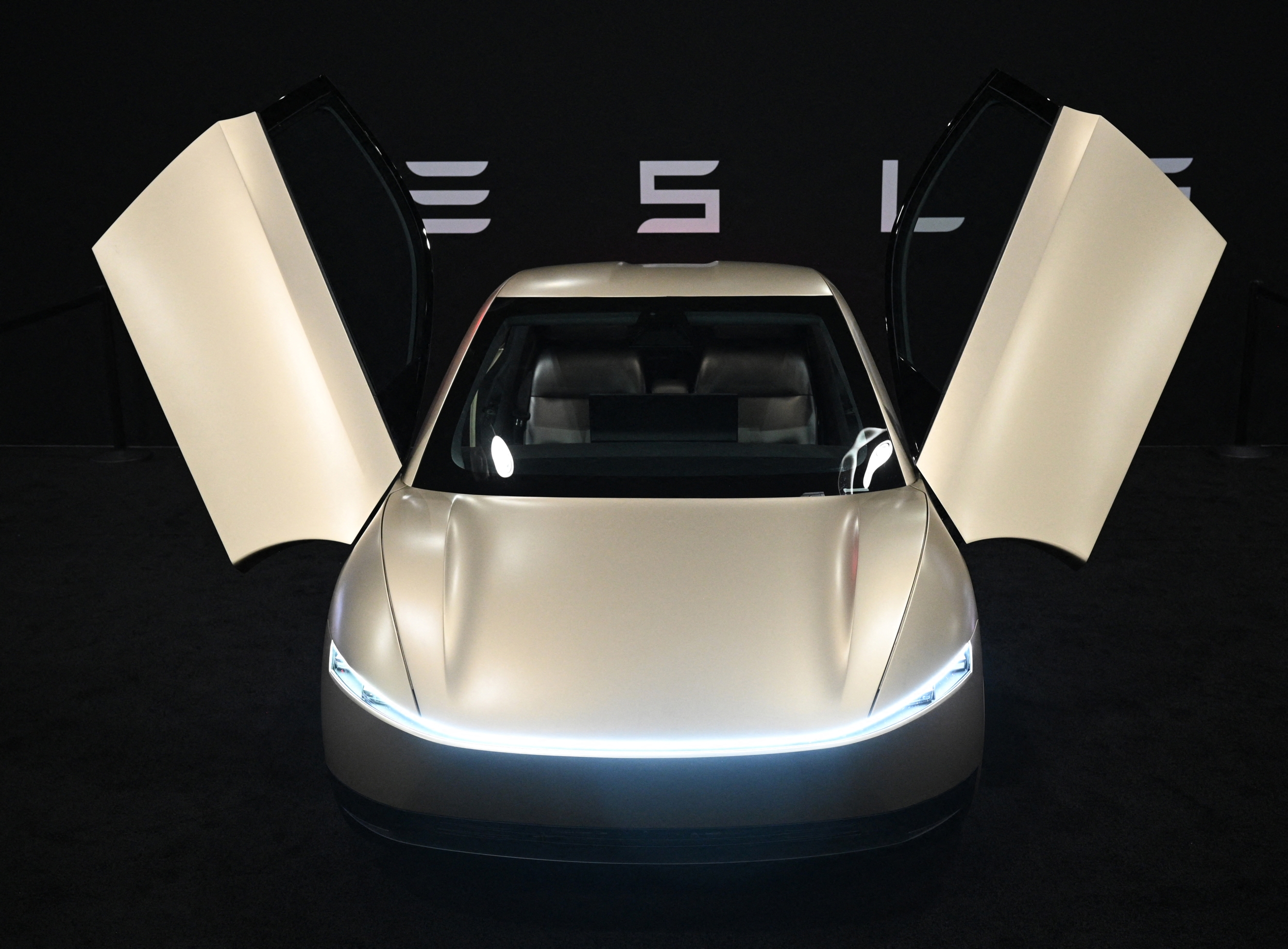 Tesla Robotaxi Covers Entire Austin Metro: 245 Square Miles, About 20 ...