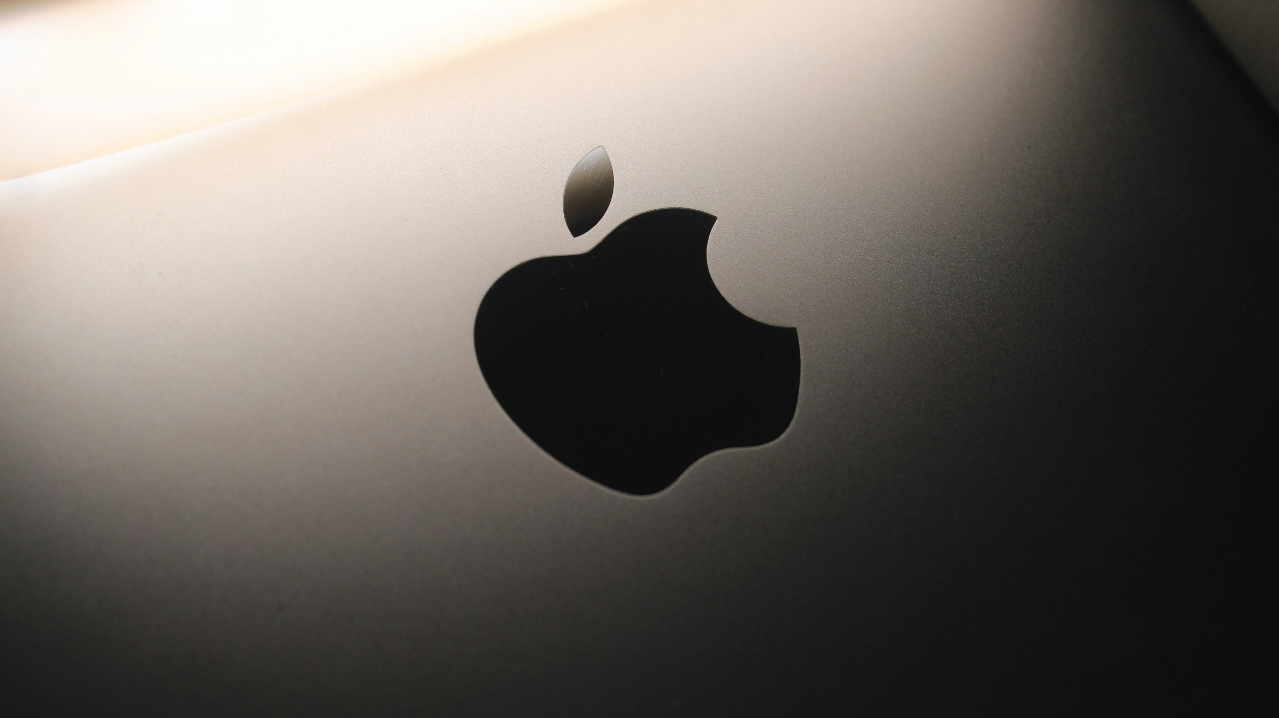 iOS 27 Rumored to Add AI Writing Tools, Smarter Shortcuts, and Dynamic ...