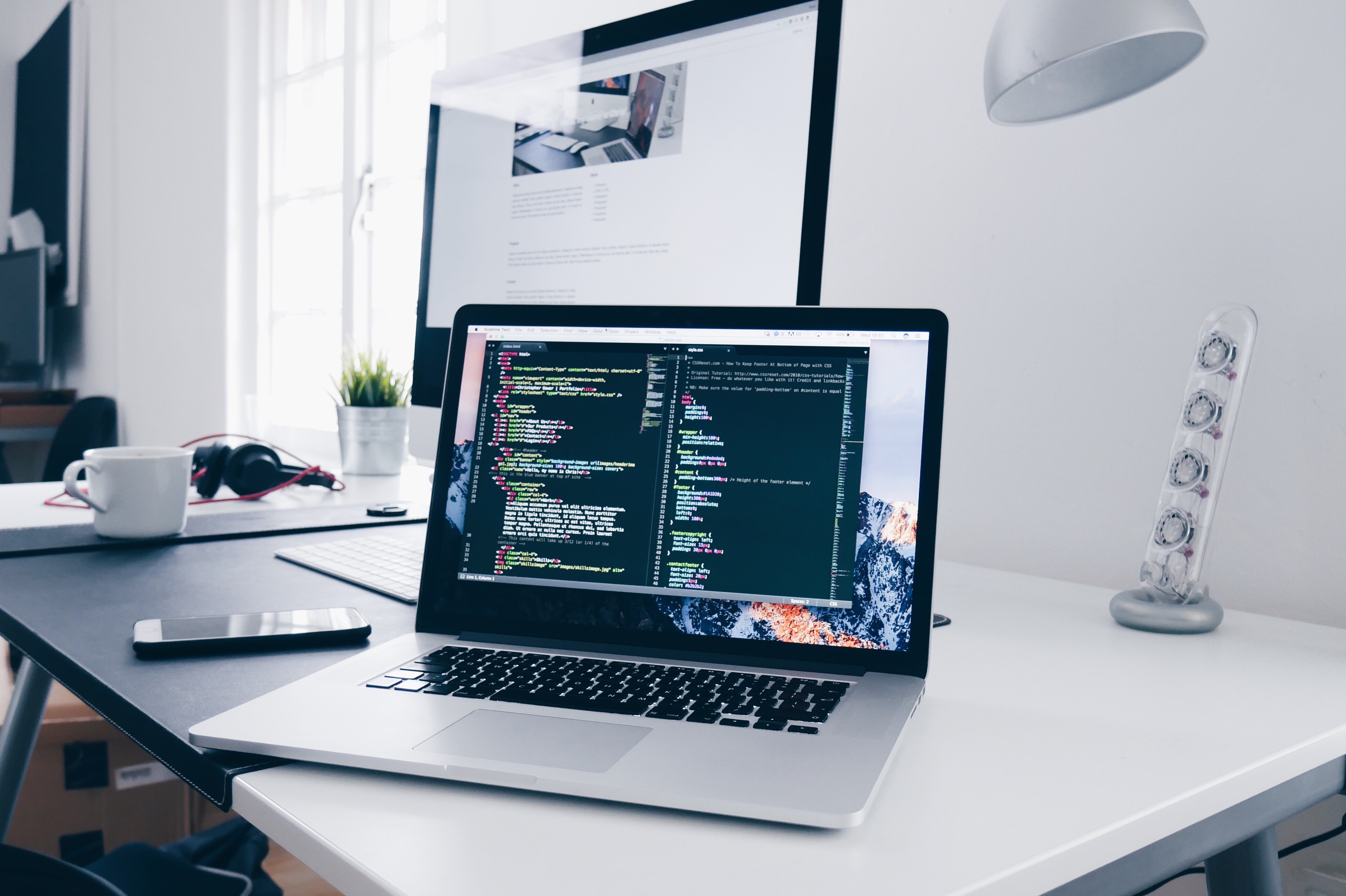 Vibe Coding for Non-Developers: 63% of Users Now Have No Coding ...