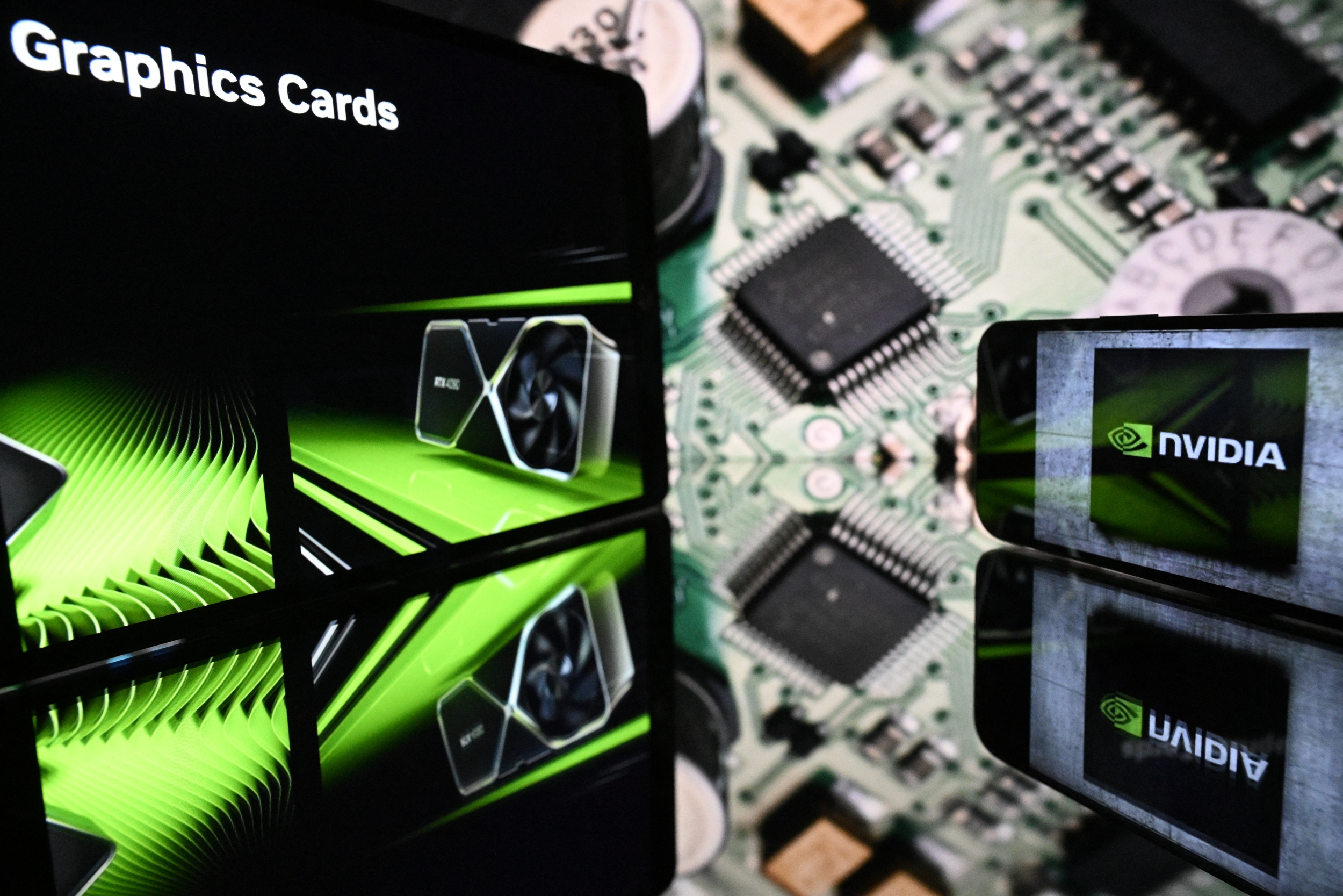 RTX 50 Super Reportedly Slipping to 2027：Should Gamers Buy a GPU Now or ...