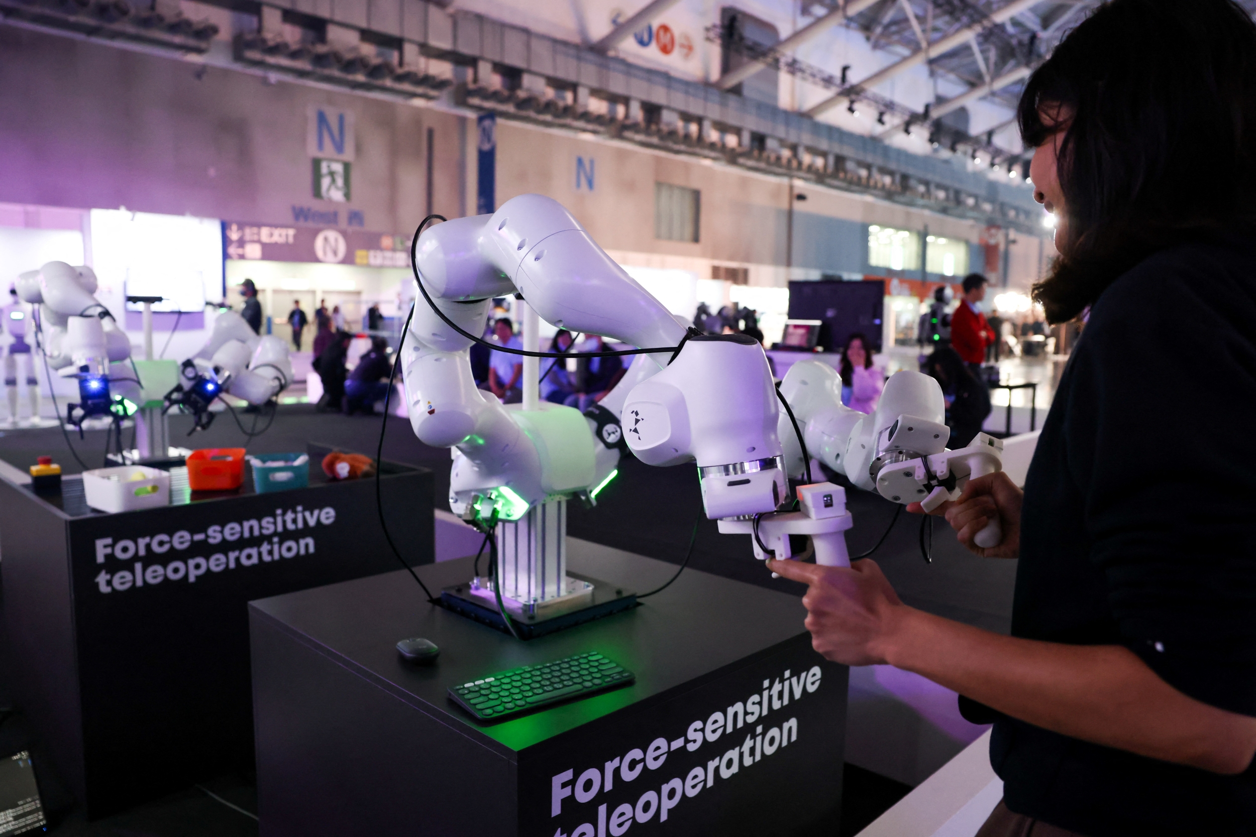 Surgical Robotics AI Gets a Commercial Foundation: Nvidia GR00T-H-N1.7 ...