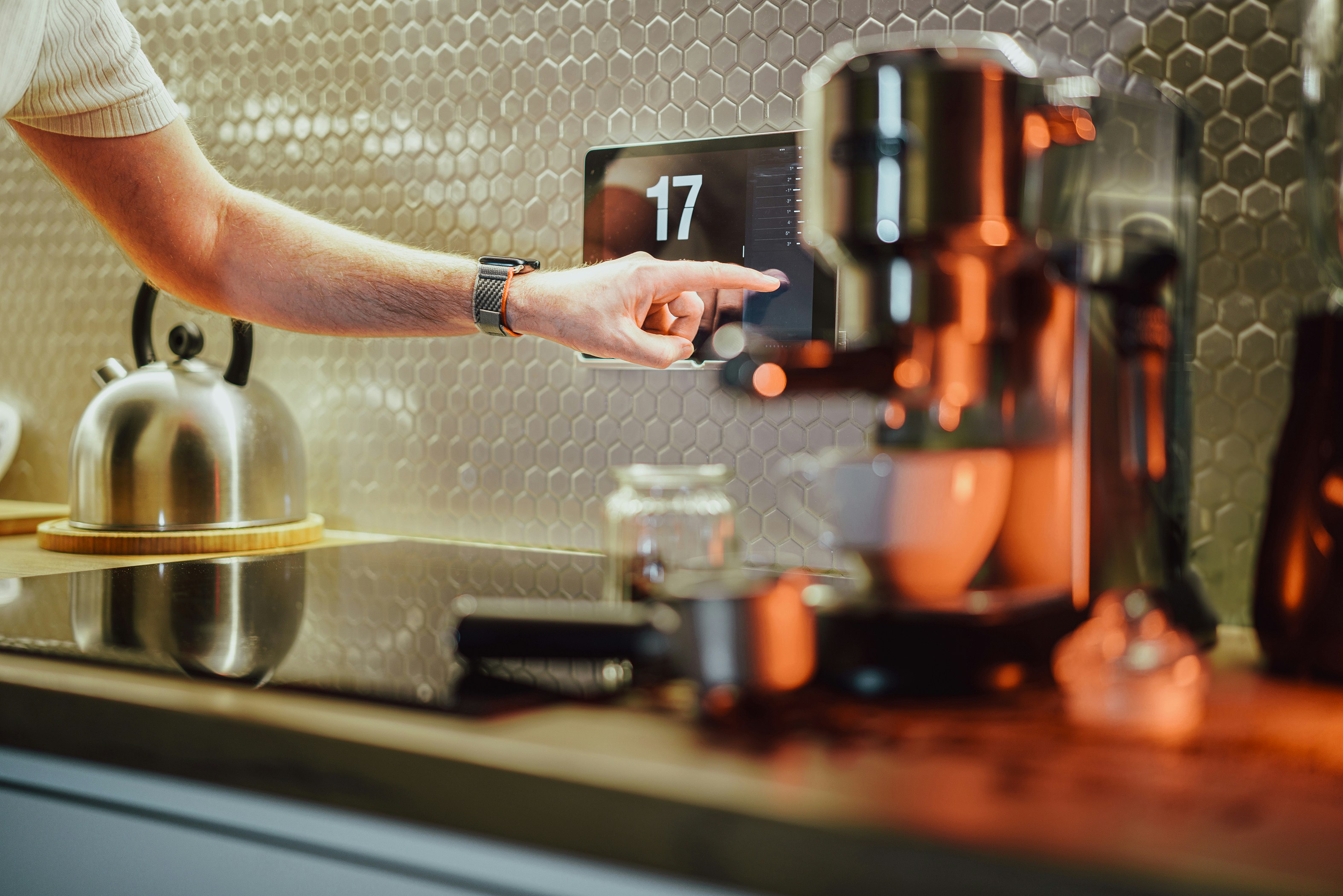 Smart Home Devices From Amazon, Walmart Arrive Pre-Wired for Crime: 20 ...