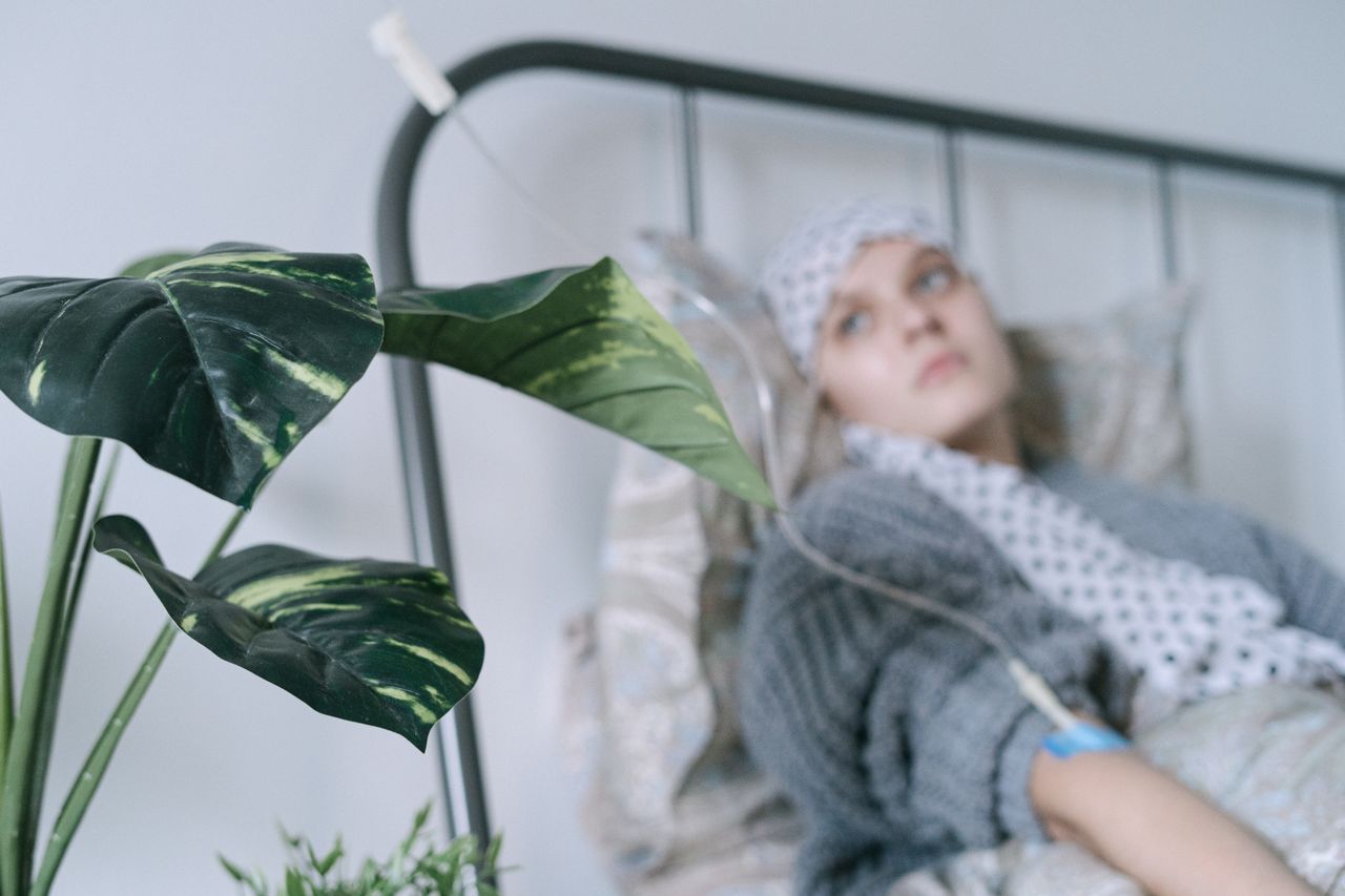 Approaching Cancer Treatment Decisions with Mindfulness and Inner Strength