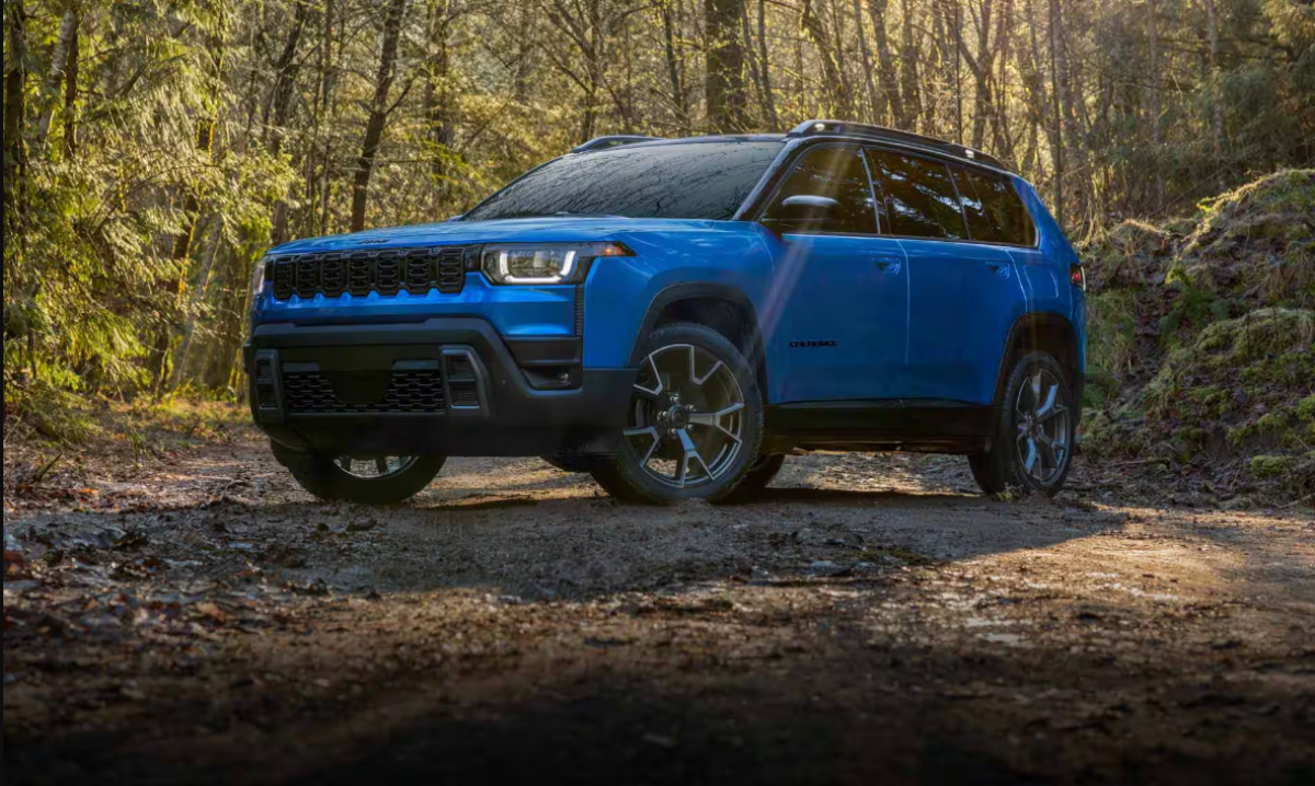 Jeep Cherokee Trailhawk Teased for 2027: Trail Rated Off-Road Tech ...